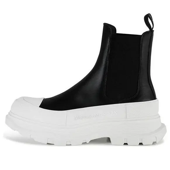 Alexander McQueen Leather Chelsea Boots - Black/white