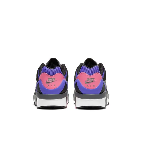 Nike Zoom Structure Sneakers