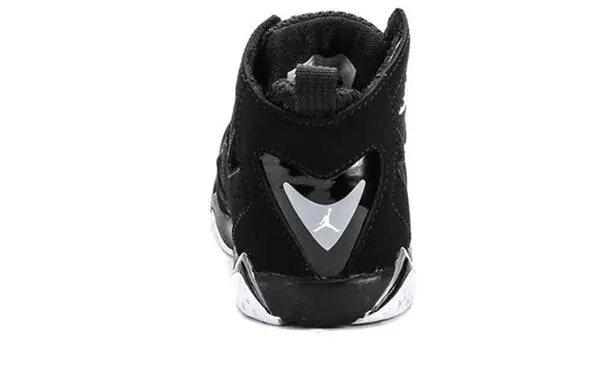 JORDAN Air 7 True Flight Sneakers
