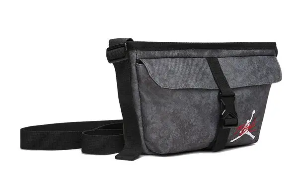 JORDAN Air Large Capacity Messenger Bag