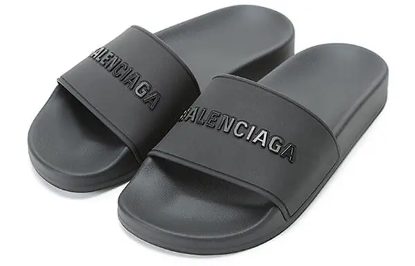 Balenciaga Embossed Logo Pool Slides - Black