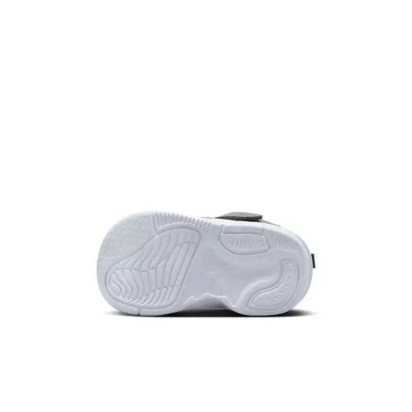 JORDAN Max Aura 5 Sneakers - Gray/black