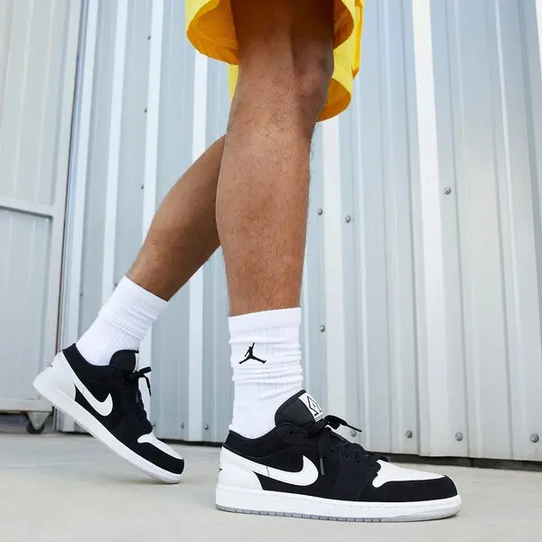 JORDAN 1 Low Se 'diamond' Sneakers