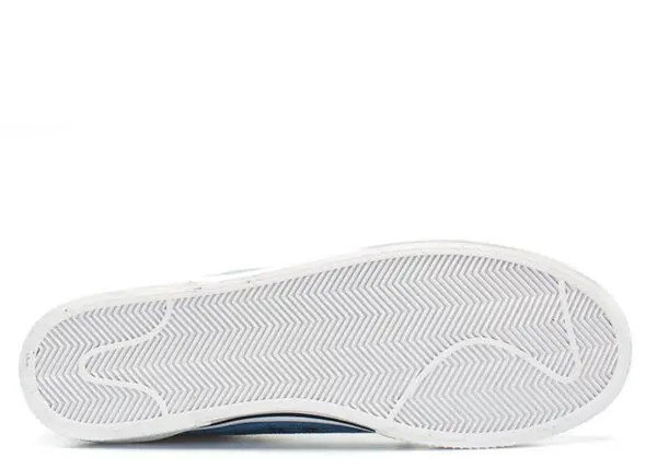 Nike Supreme X Gts Qs 'denim' Sneakers - Blue