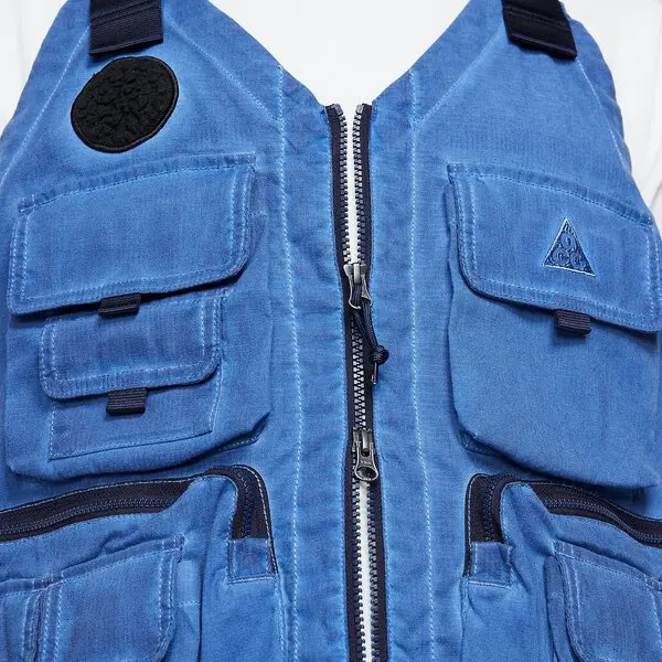 Nike Watchman Peak Vest