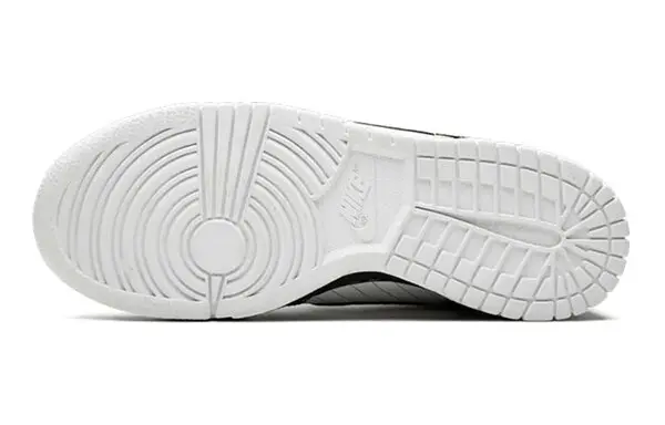 Nike Dunk Low Premium "nikebook