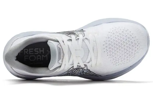 NEW BALANCE Vongo Wvngogg5