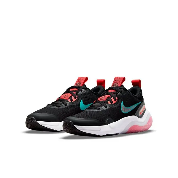 Nike Explor Next Nature Low Top Sneakers