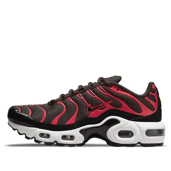 Nike Max Plus Low Top Sneakers - Black/red
