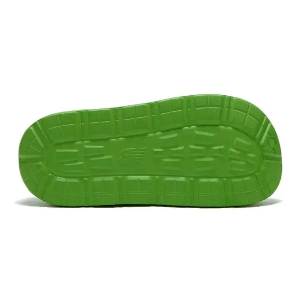 NEW BALANCE Clogs - Green