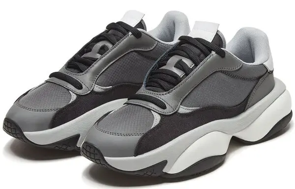 PUMA Alteration T Sneakers