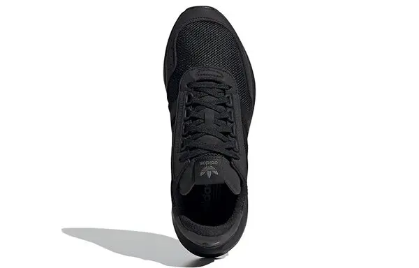 Adidas Retroset Sneakers