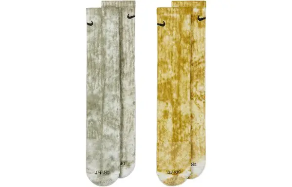 Nike Logo Printing Mid Tops Socks 2 Pairs