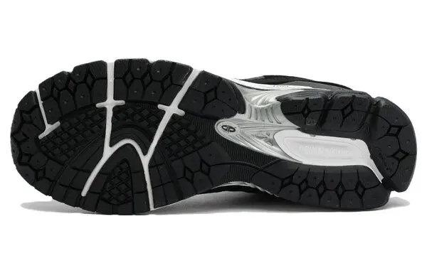 NEW BALANCE 2002r Sneakers - Black