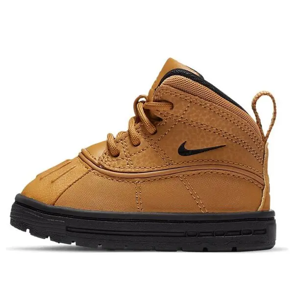 Nike Woodside 2 High Boots