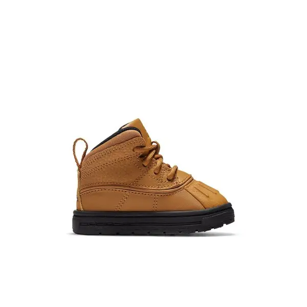 Nike Woodside 2 High Boots