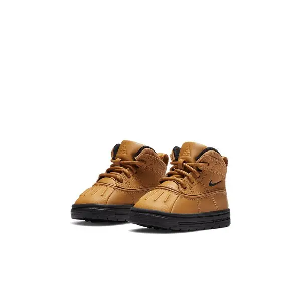 Nike Woodside 2 High Boots