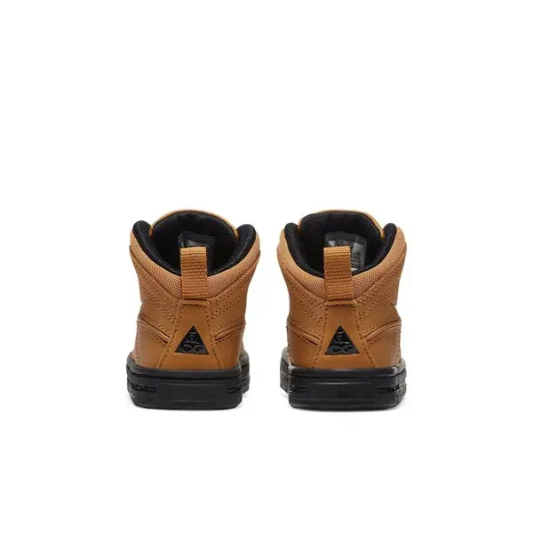 Nike Woodside 2 High Boots