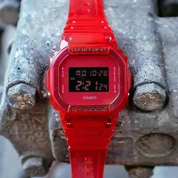 Casio G-shock Square Watch - Red