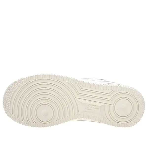 Nike Force 1 Sneakers