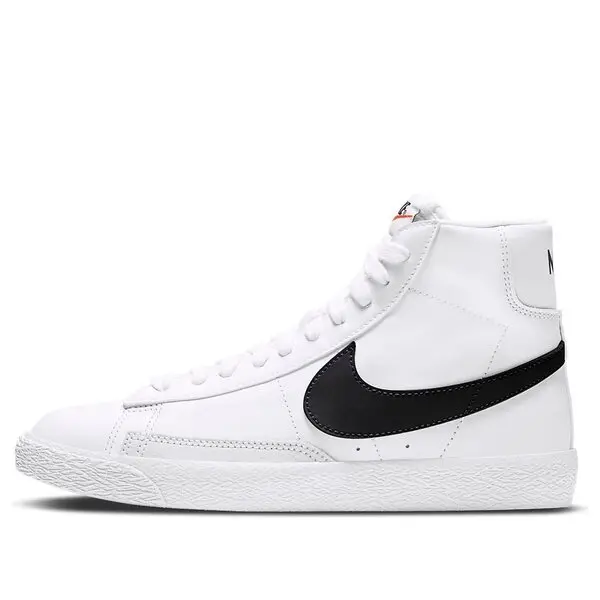 Nike Blazer Mid '77 Vintage Sneakers - White/black