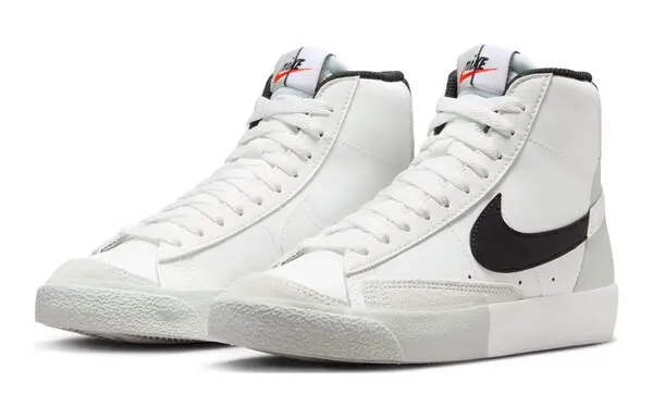 Nike Blazer Mid '77 Se "split" Sneakers - Summit White/black/light Silver