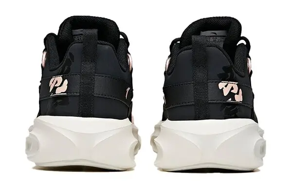 ANTA Cross Training Low-top Sneakers