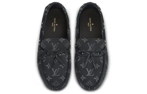 LOUIS VUITTON Arizona Moccasin Loafers