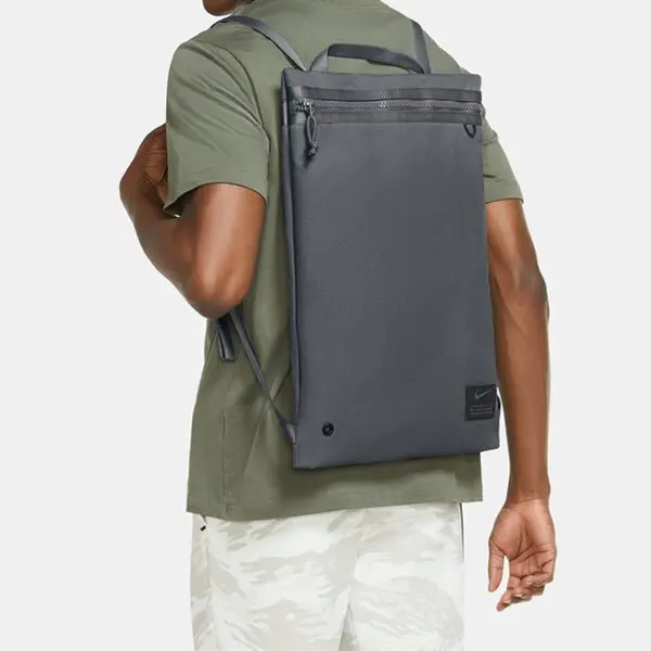 Nike Utility Fabric Zipper Backpack