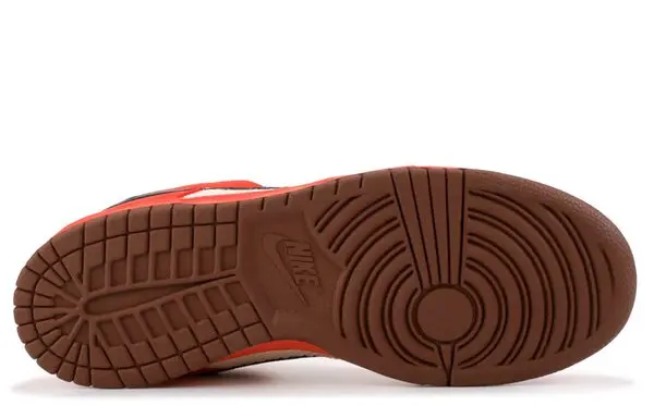 Nike Dunk Low Premium "un-hemp - Red