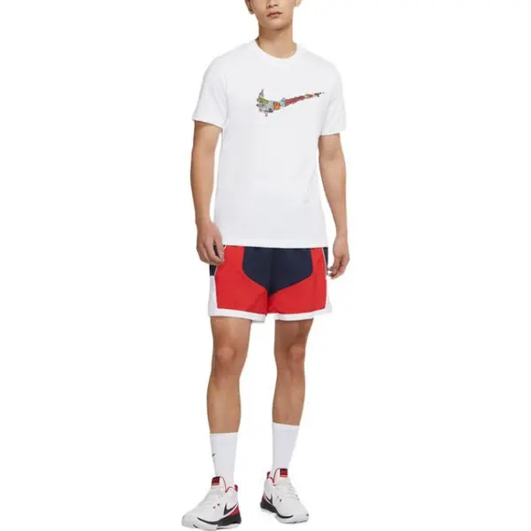 Nike Graphic Print T-shirt