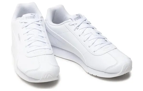 PUMA Turin 3 Sneakers