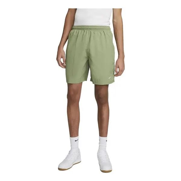 Nike Solo Swoosh Woven Shorts - Green