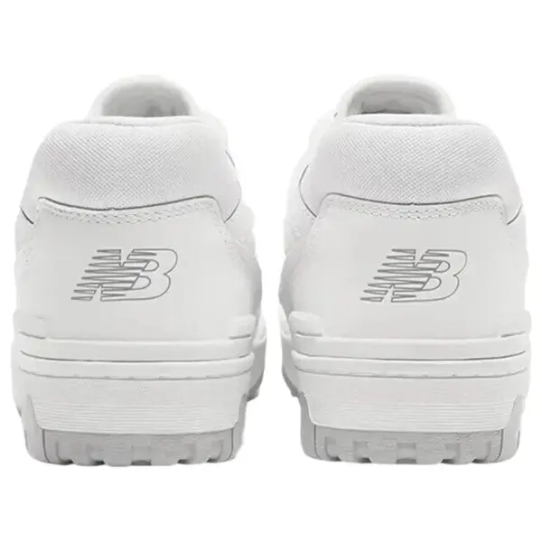 NEW BALANCE 550 Sneakers - White/grey