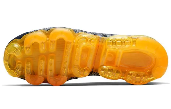 Nike Vapormax Flyknit 3 Athletic Sneakers