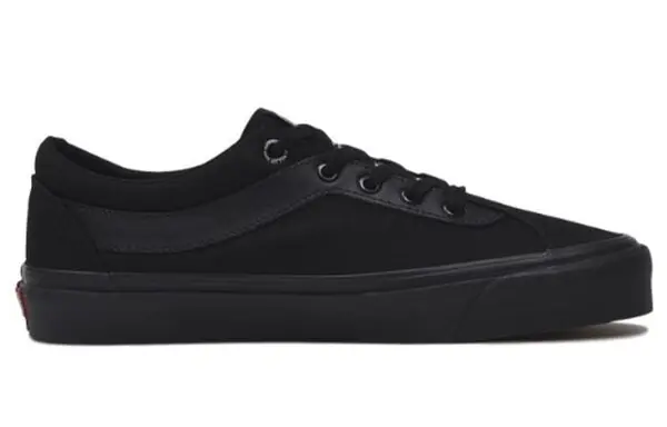 VANS Bold Ni Low Top Sneakers - Black