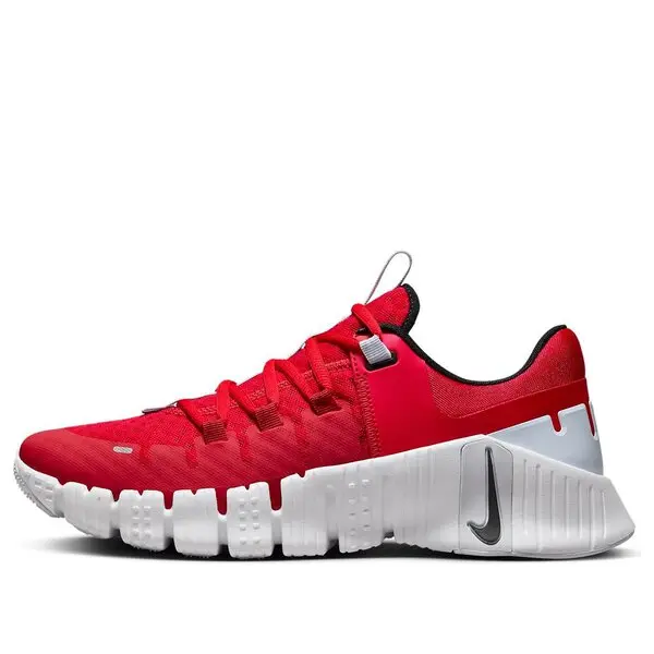 Nike Free Metcon 5 Athletic Sneakers - Red/white