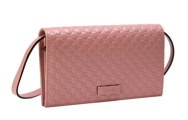 Gucci Embossed Leather Shoulder Bag - Pink