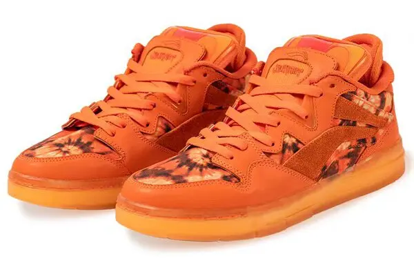 LI-NING Low Top Sneakers With Graphic Print