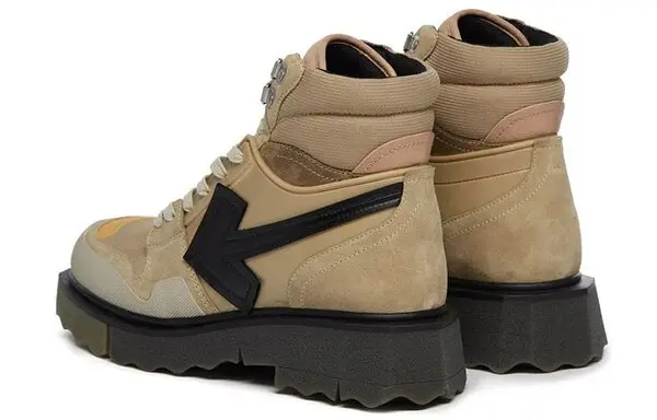 Off-White Hiking Sneakerboot