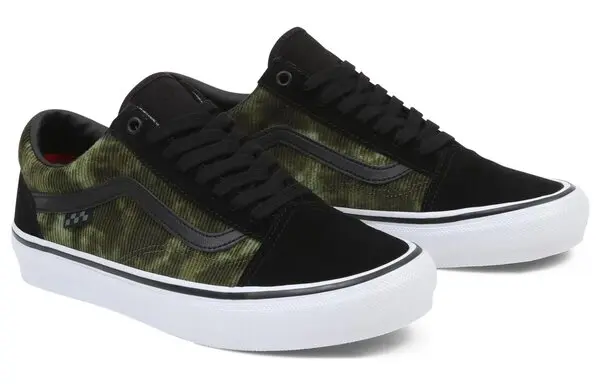 VANS Old Skool Skate Sneakers - Black/green
