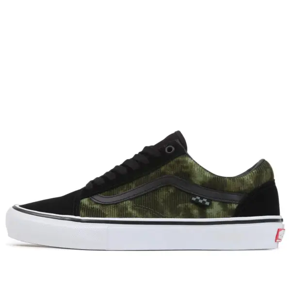 VANS Old Skool Skate Sneakers - Black/green