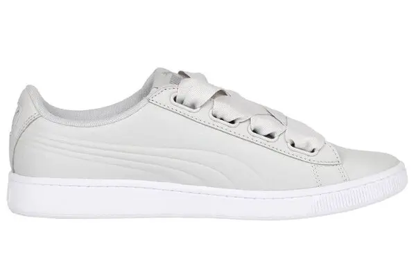 PUMA Vikky V2 Ribbon Core Low-top Sneakers
