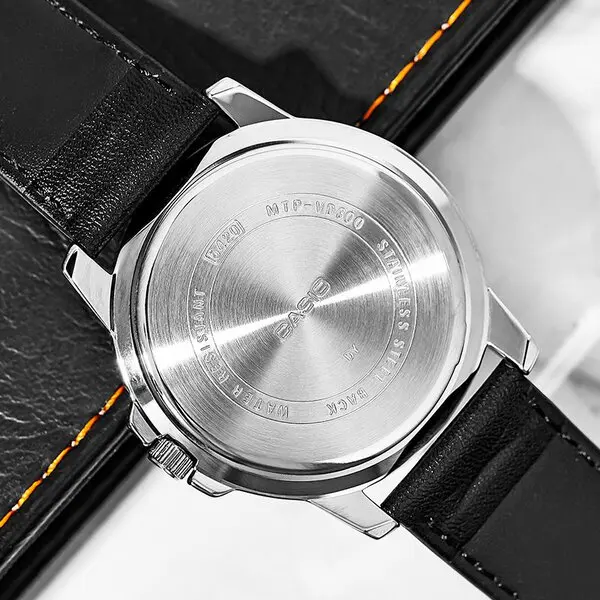 Casio Enticer Series Vintage Analog Watch