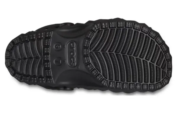 CROCS Classic Clog Lined Geometric