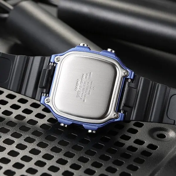 Casio Digital Watch With Countdown Timer And Chronograph