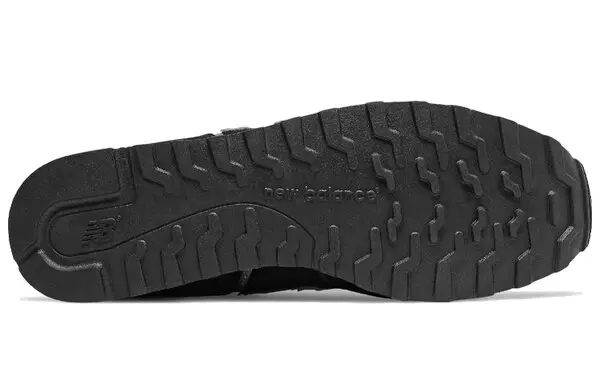 NEW BALANCE 247s Athletic Sneakers