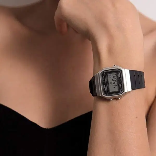 Casio Digital Water Resistant Watch - Black/grey