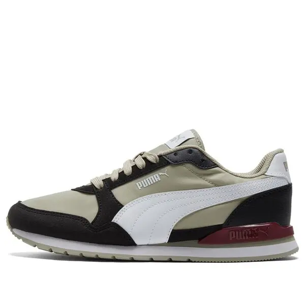 PUMA St Runner V3 Sneakers - Black/white/green