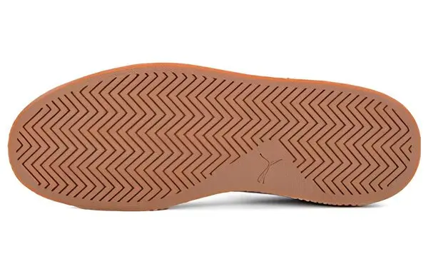 PUMA Club Low Top Sneakers